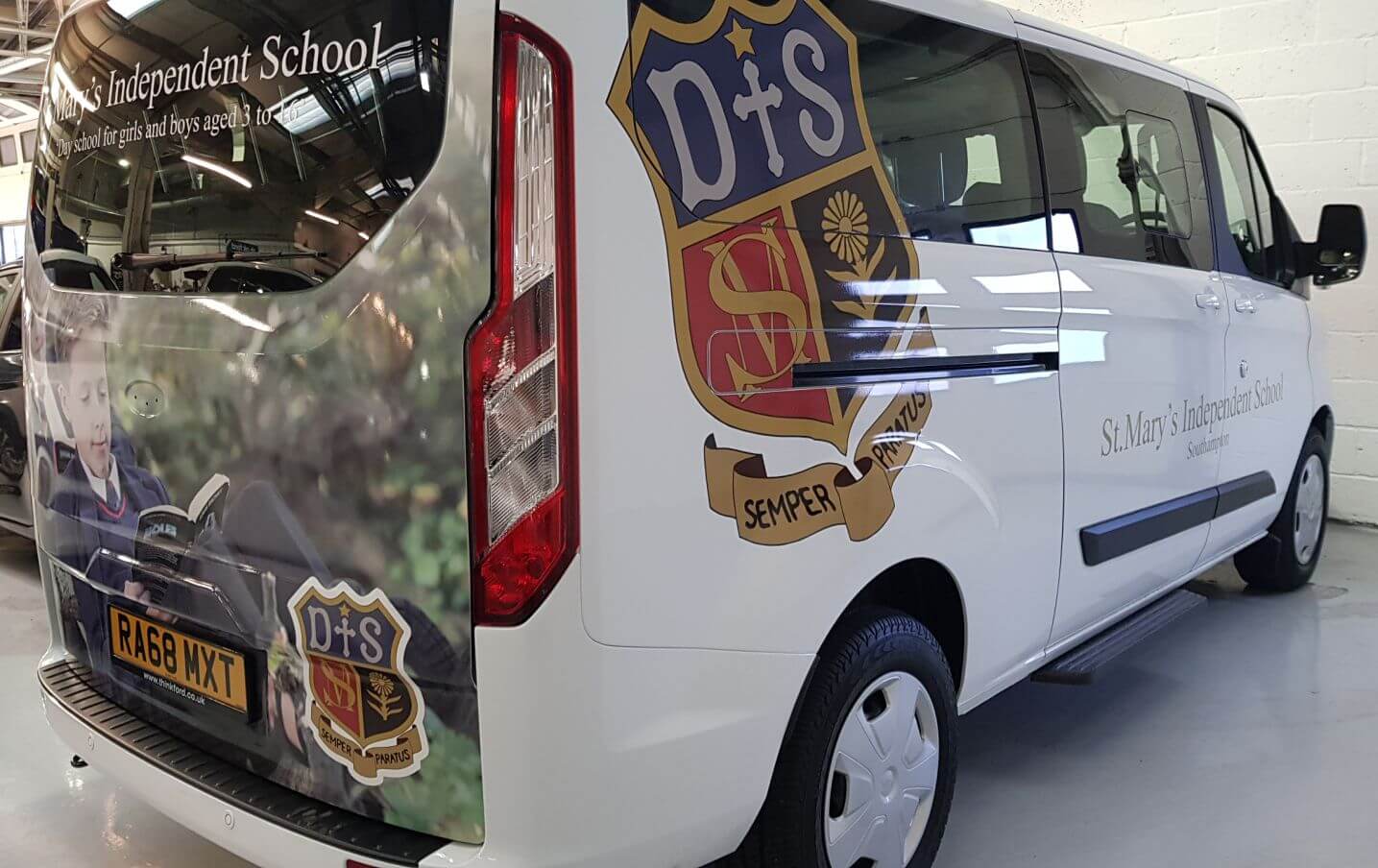 Van Graphics - 5 Critical things to consider